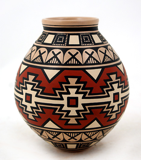 Enrique Pedregon Olla Mata Ortiz Pottery