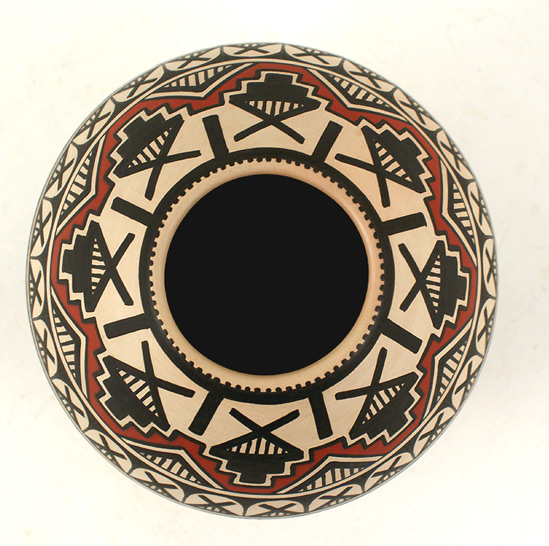 Enrique Pedregon Olla Mata Ortiz Pottery