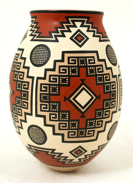 Enrique Pedregon Olla Mata Ortiz Pottery